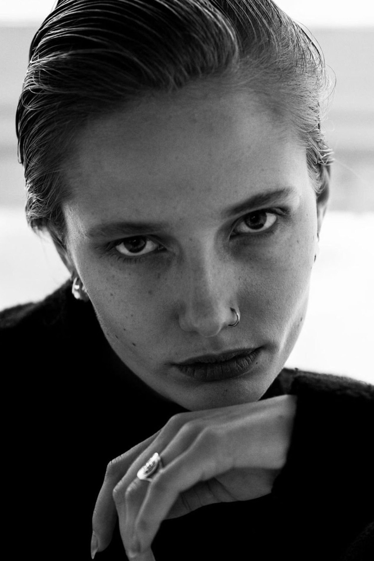 EMILIA｜MODELS｜TOKYO REBELS, Inc